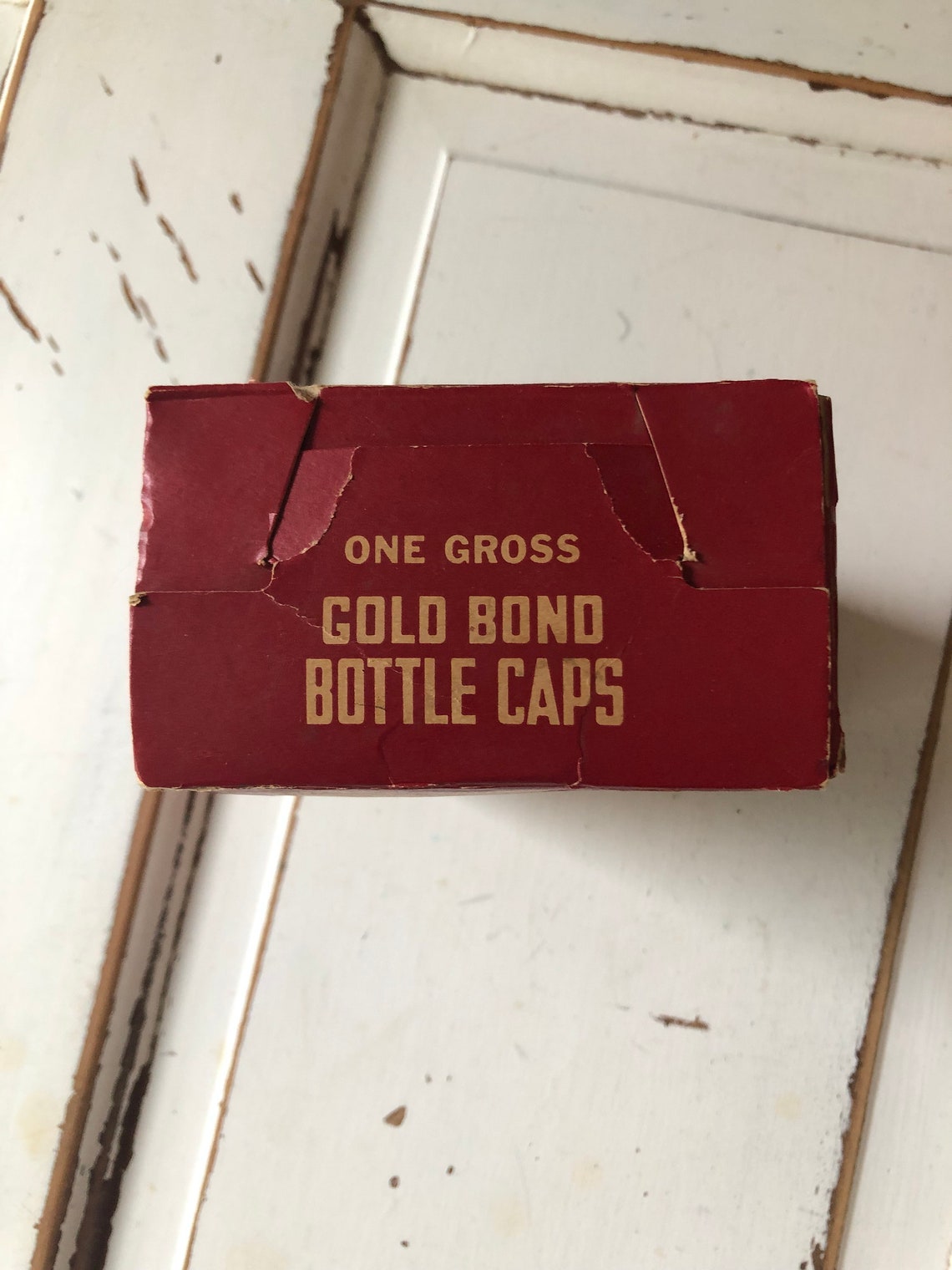 Vintage 1950’s New Old Stock Box of Gold Bond Bottle Caps for Home Bar ...