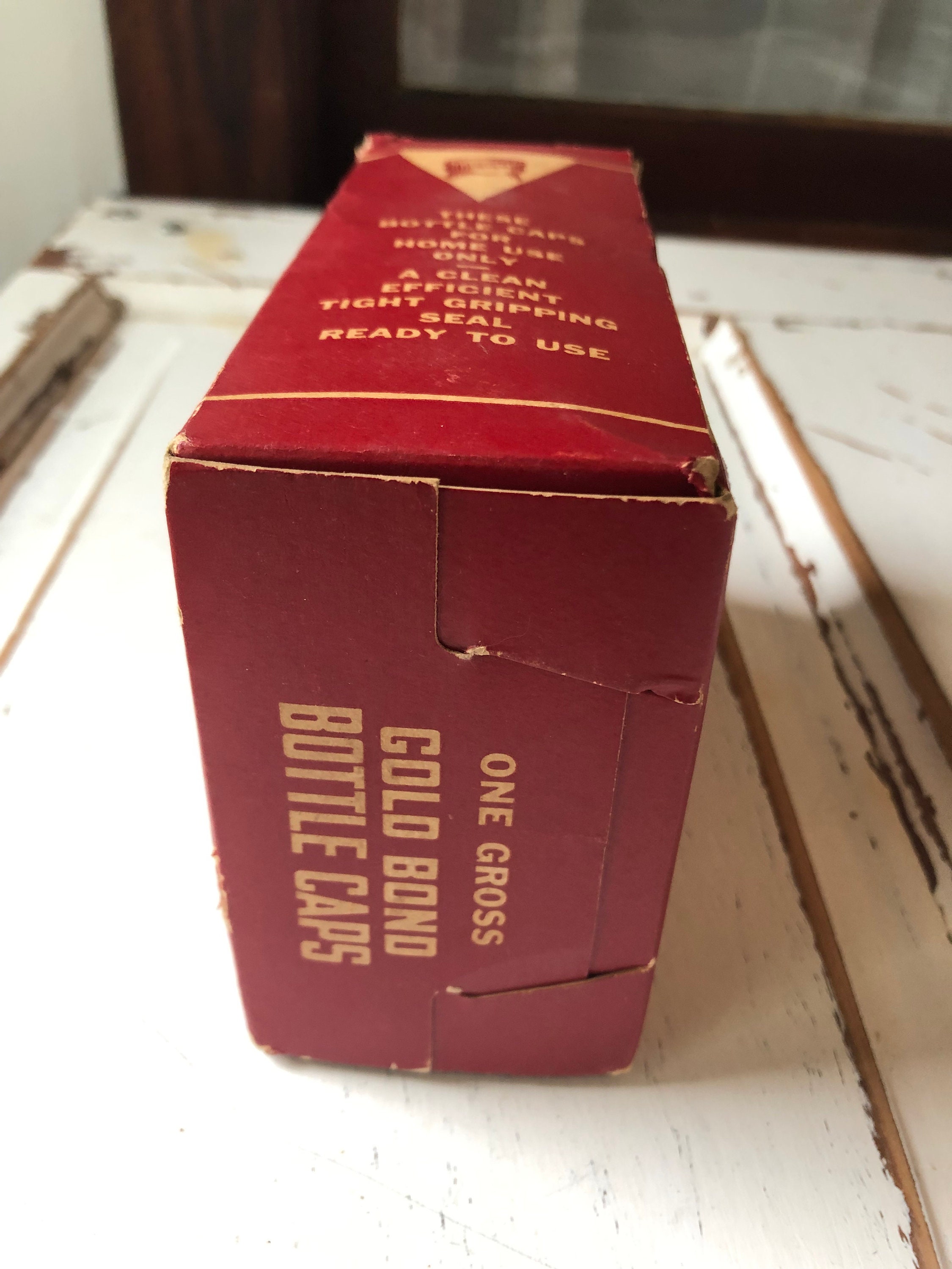 Vintage 1950’s New Old Stock Box of Gold Bond Bottle Caps for Home Bar ...
