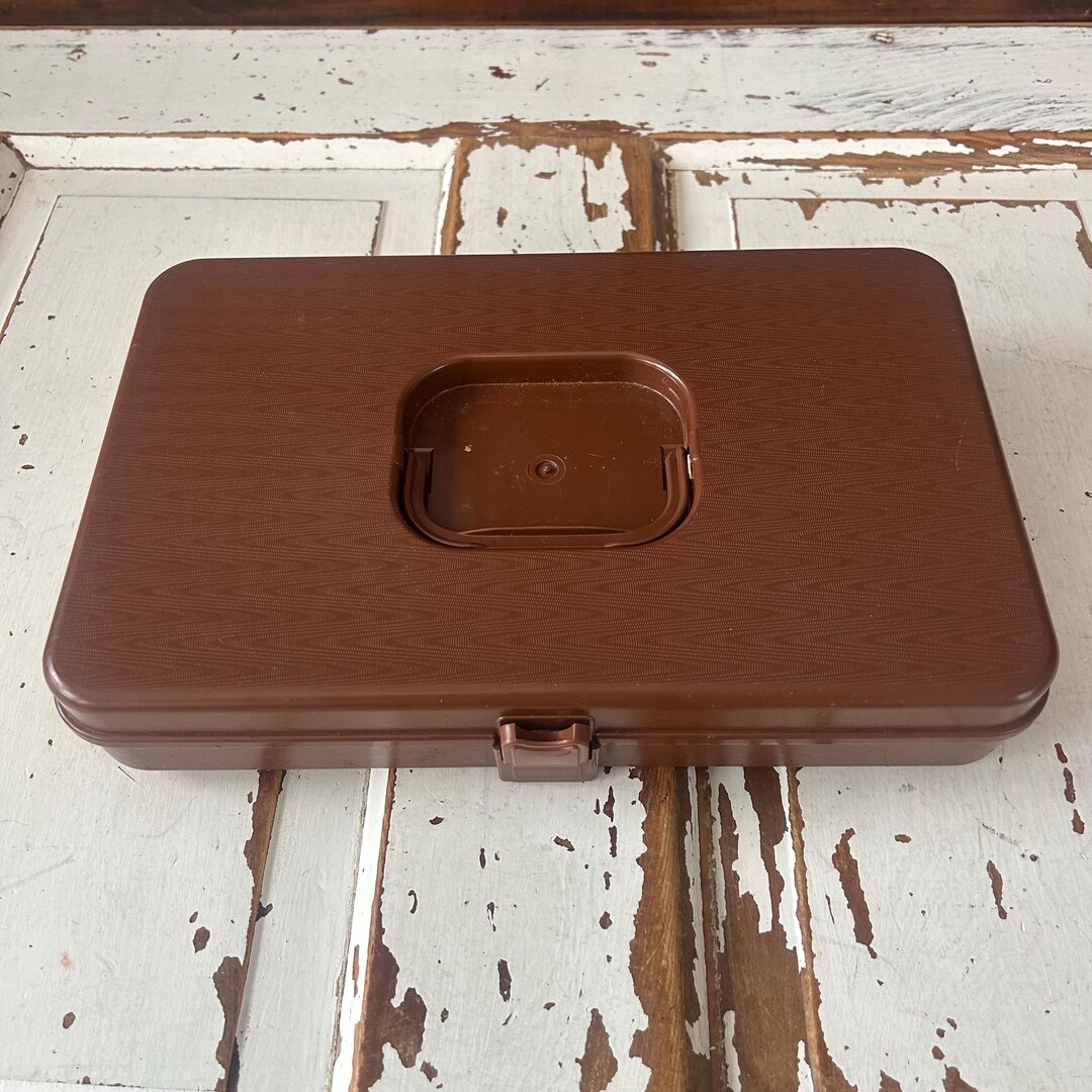 Vintage Wilson WIL-HOLD Sewing Box Brown Thread & Bobbin Box Plastic - Etsy