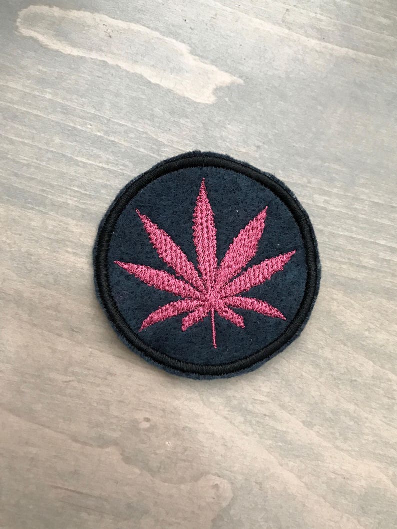Out of This World Iron-on Patches Alien, Marijuana Leaf, Lightning Bolt ...