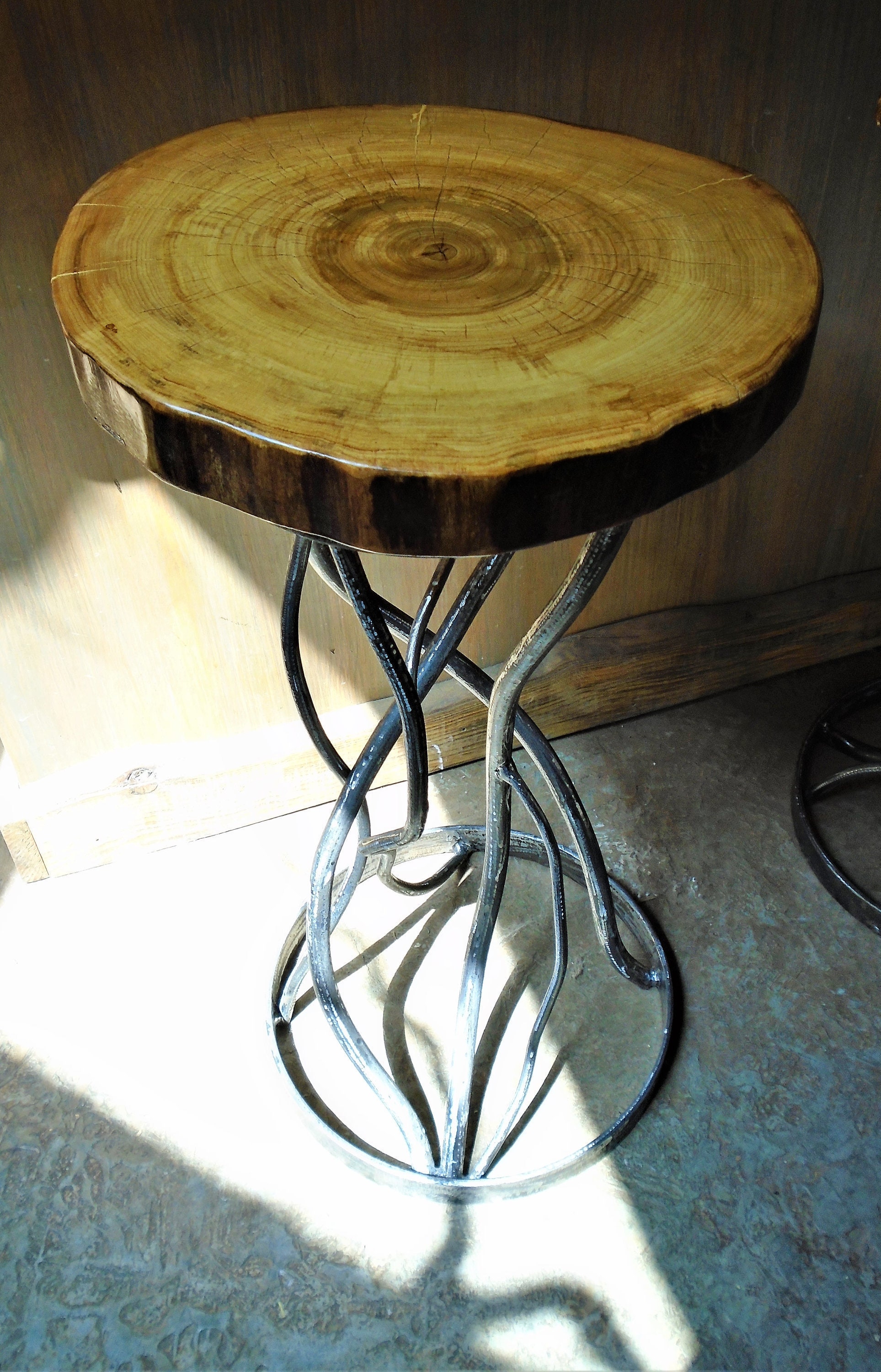 Forest Iron Branches Bar Stools With Live Edge Wood Seats - Etsy UK