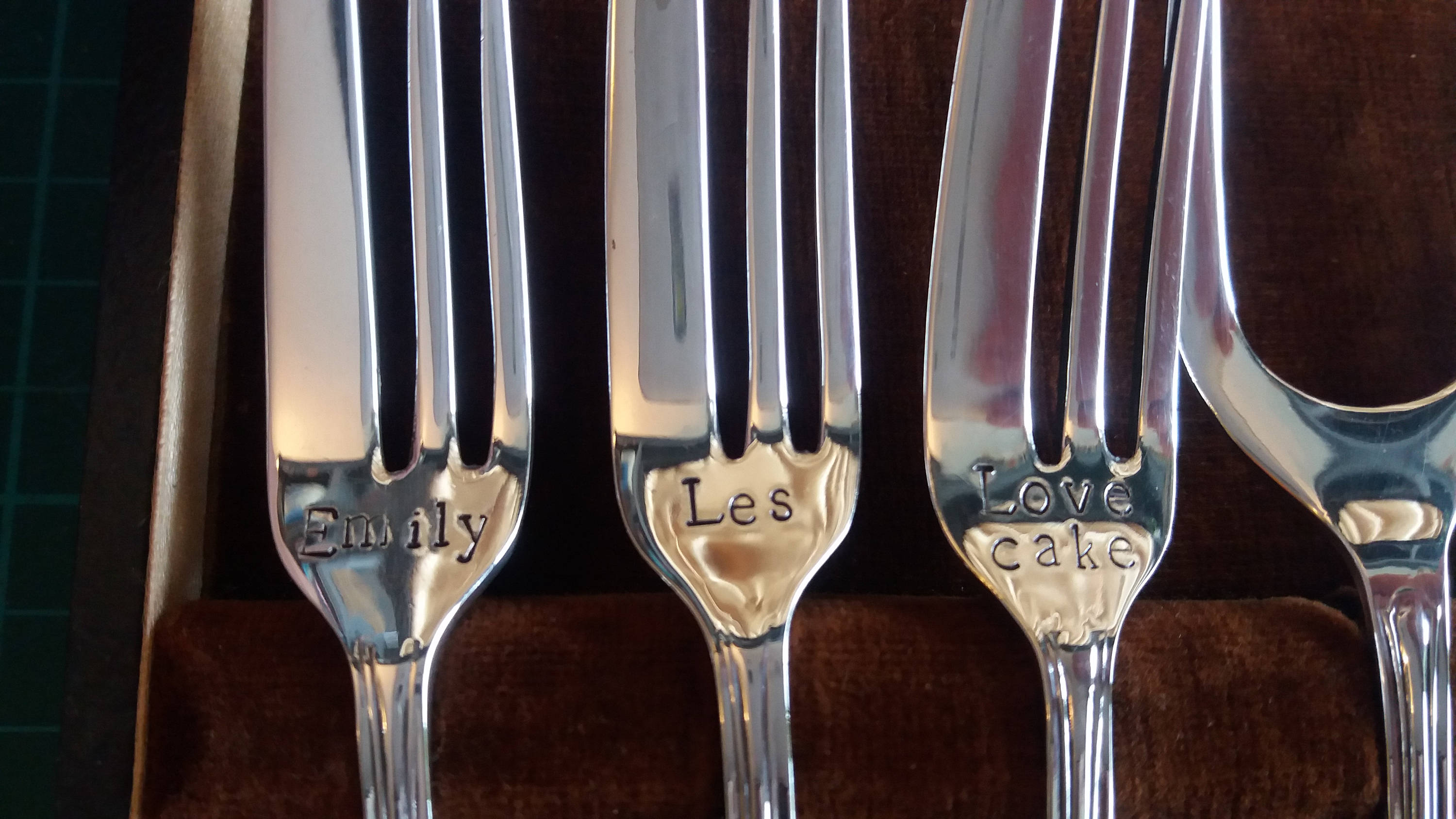 Cased Cake Fork Set. Handstamped Personalised. Vintage, Silver Plate ...