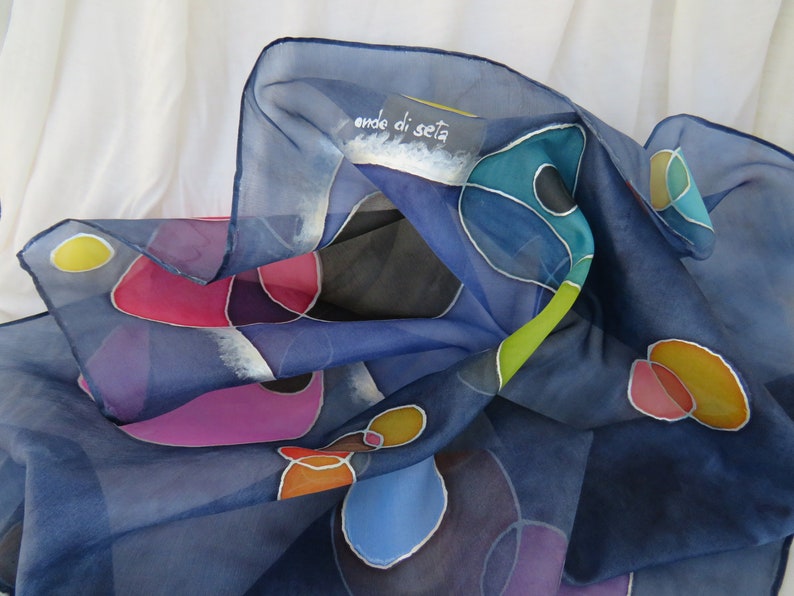 Kandinsky Alcuni cerchi, Sciarpa quadrata in seta multicolore ispirata ...