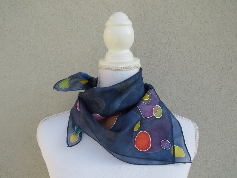 Kandinsky Alcuni cerchi, Sciarpa quadrata in seta multicolore ispirata ...