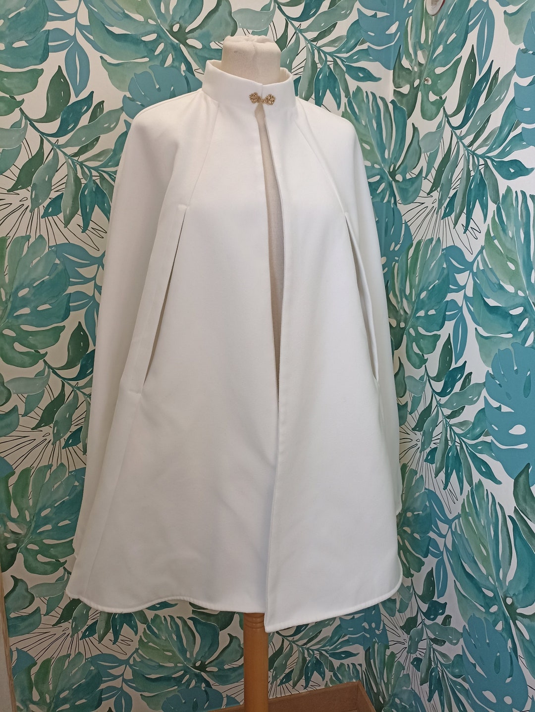 Long Ivory Cape | Bridal Cape | Winter Cape - Etsy
