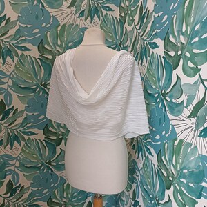 Crossover Shawl in Ivory Pleated Fabrics UP - Etsy