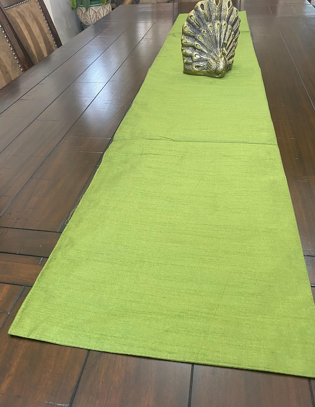 Table Runner Green Textured Reversible Dining Table Decor for 4 Seater ...