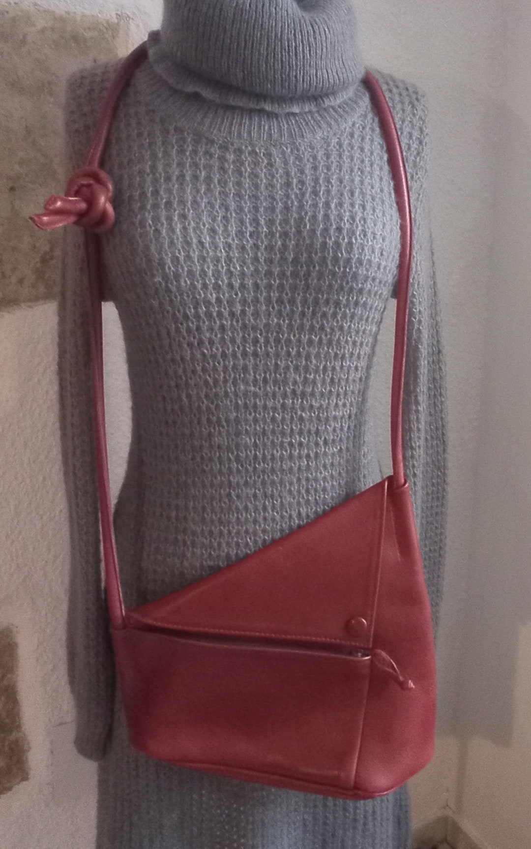 Vintage Handcrafted Shoulder Bag in Brown Leather and Original Handmade ...