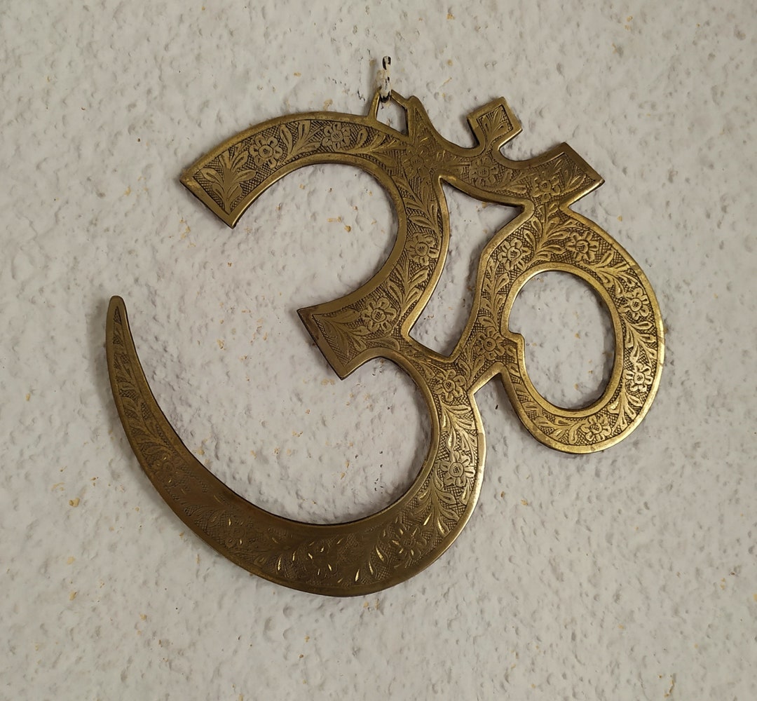 Large Vintage Engraved Bronze AUM Symbol to Hang - Etsy