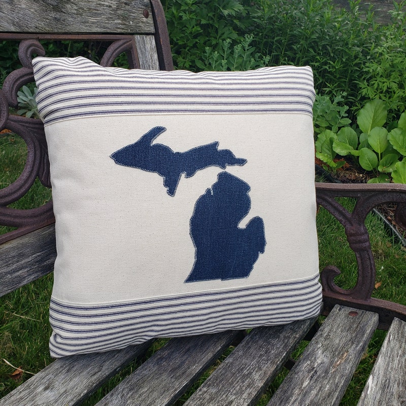 Michigan Pillow - Etsy