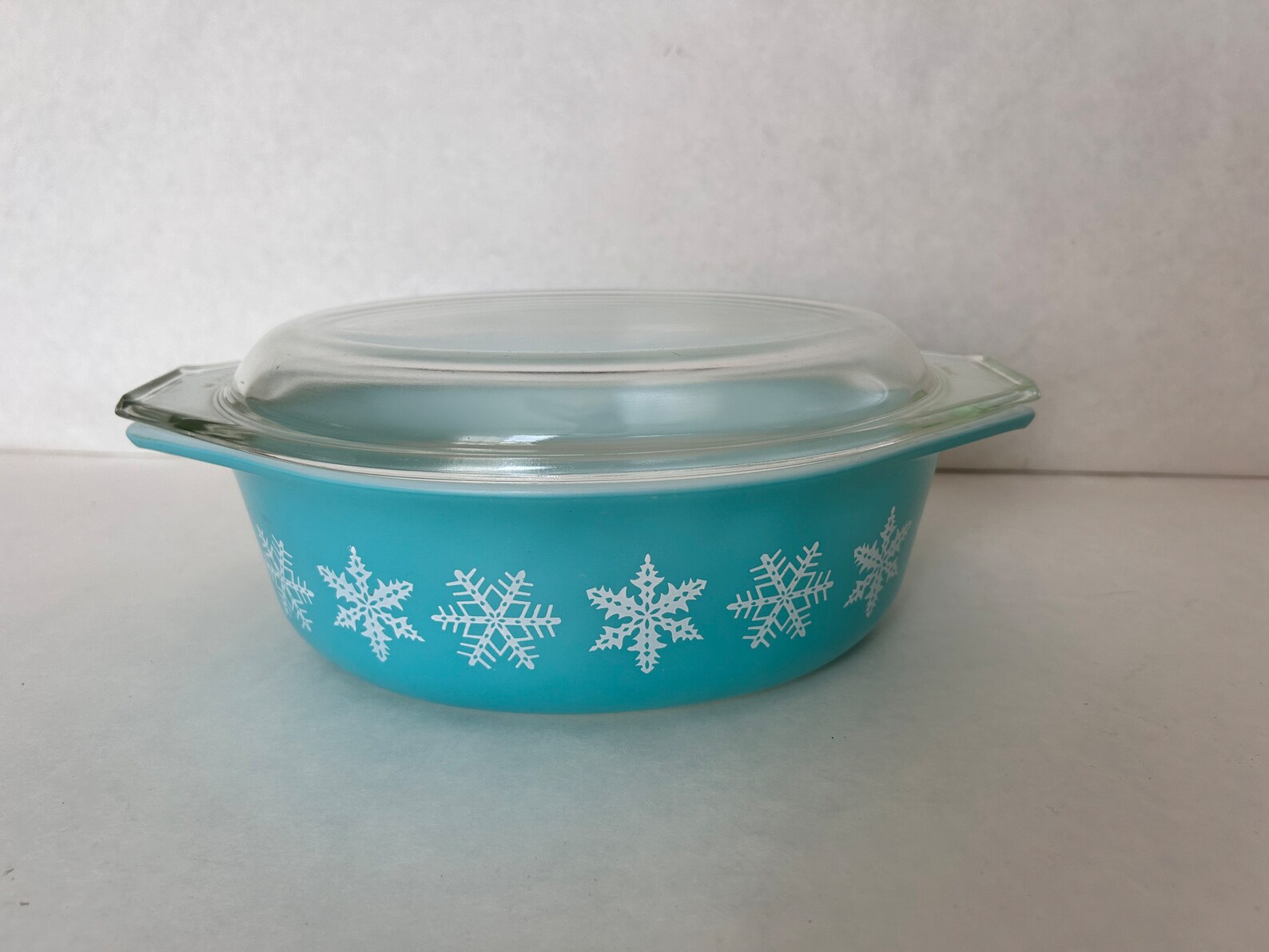 Vintage Pyrex Casserole Dish 1 1/2 Quart Size Snowflake - Etsy
