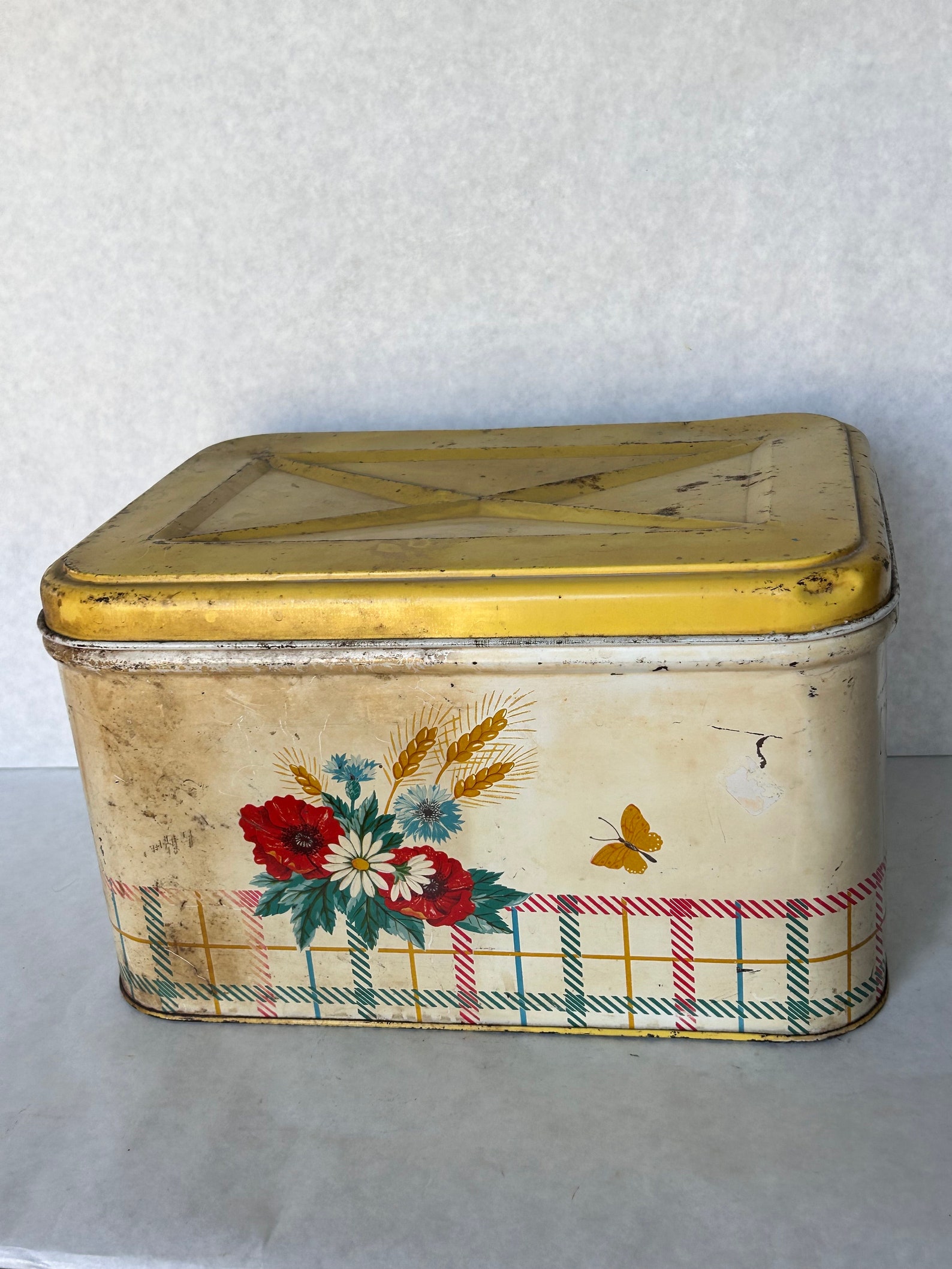 Vintage Metal Bread Box Flower Design With Yellow Top Metal - Etsy
