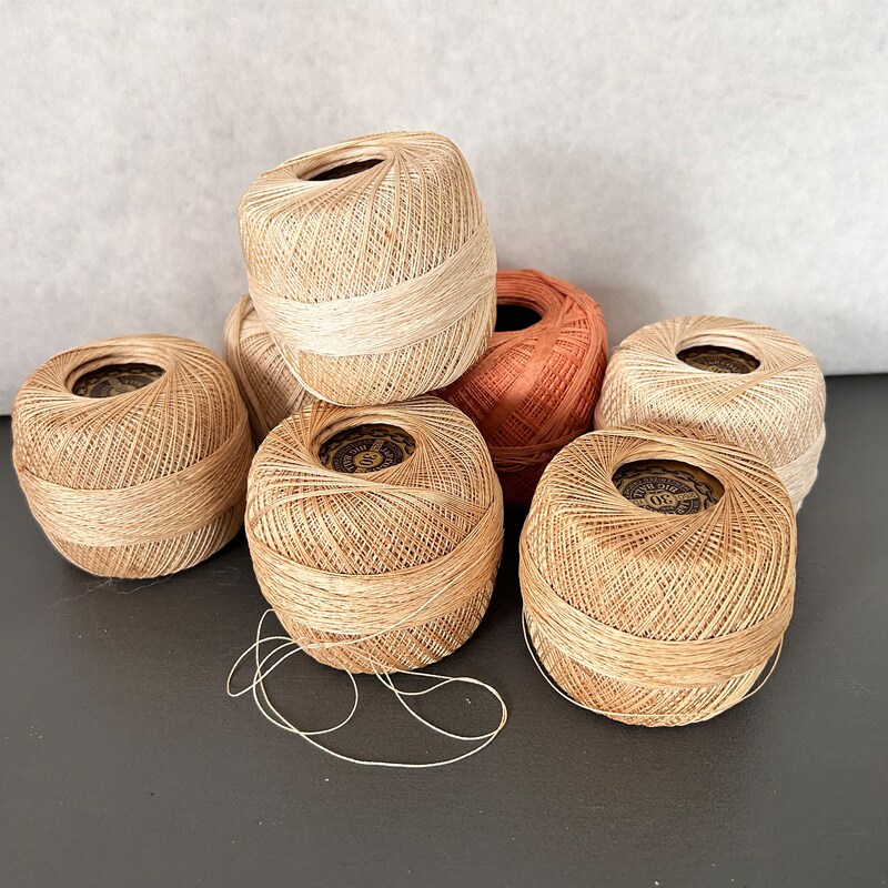 Thread Animals - Etsy