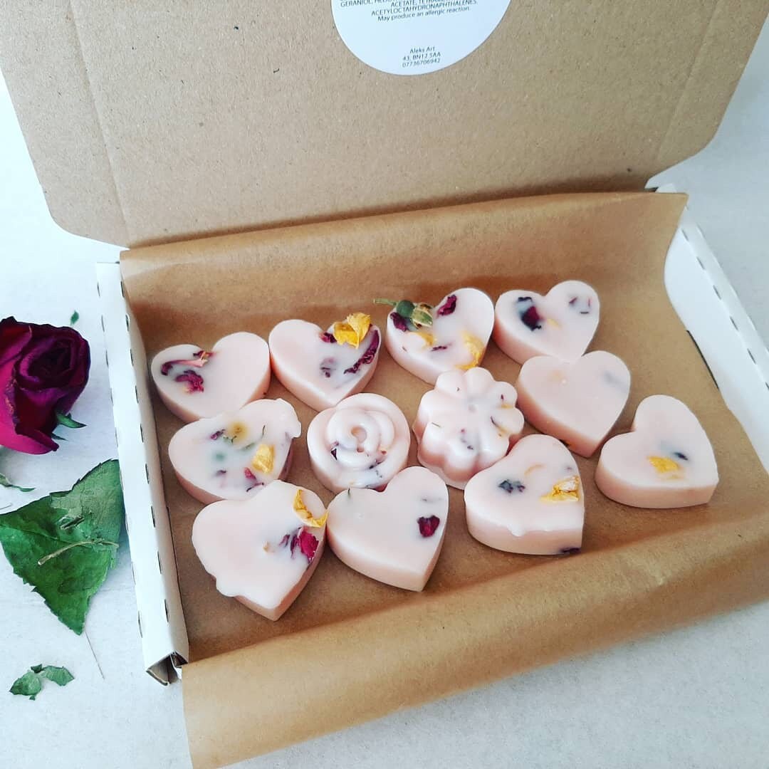 Rhubarb and Rose Wax Melts, Red Rose Wax Melts, Hand Poured Soy Wax ...