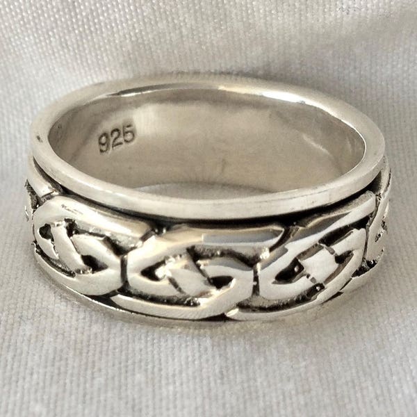 Celtic Spinner Ring - Etsy