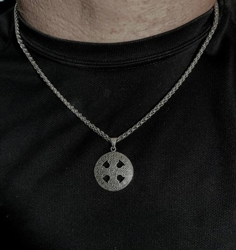 Handcast 925 Sterling Silver Equal Sided Celtic Cross Triskele - Etsy