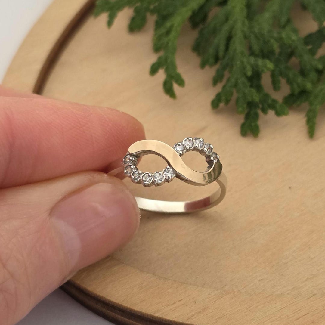 Vintage Two-tone Infinity Ring Sterling Silver 9K Gold & CZ Size 7 1/2 ...