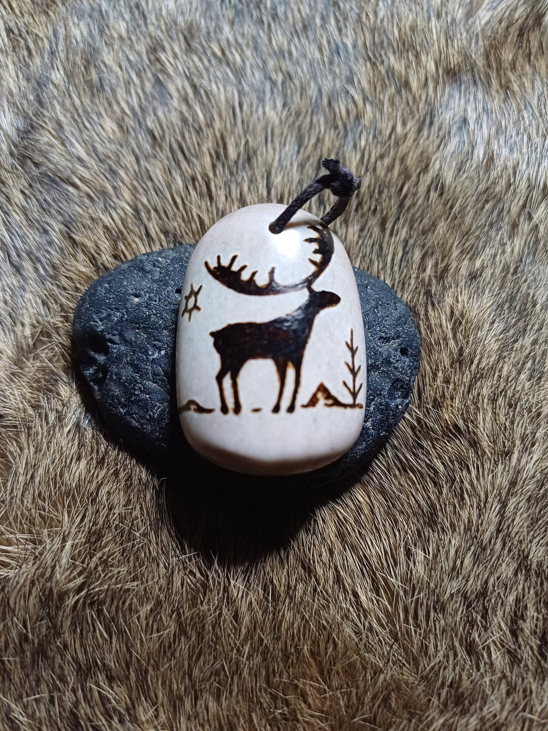 Moose Amulet, Reindeer Antler Pyrography, Elk Deer Antlers Petroglyph ...