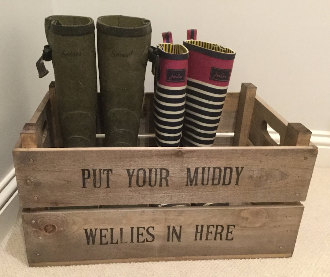 Put Your Muddy Wellies in Here Wooden Vintage Style Reproduction Apple ...