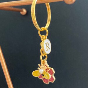 Bee Gift Keyring / Honeycomb Bees Gift / Personalised Present / Buzzing ...