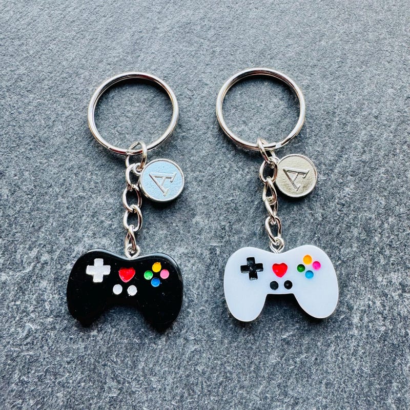 Gaming Console Keychain - Etsy