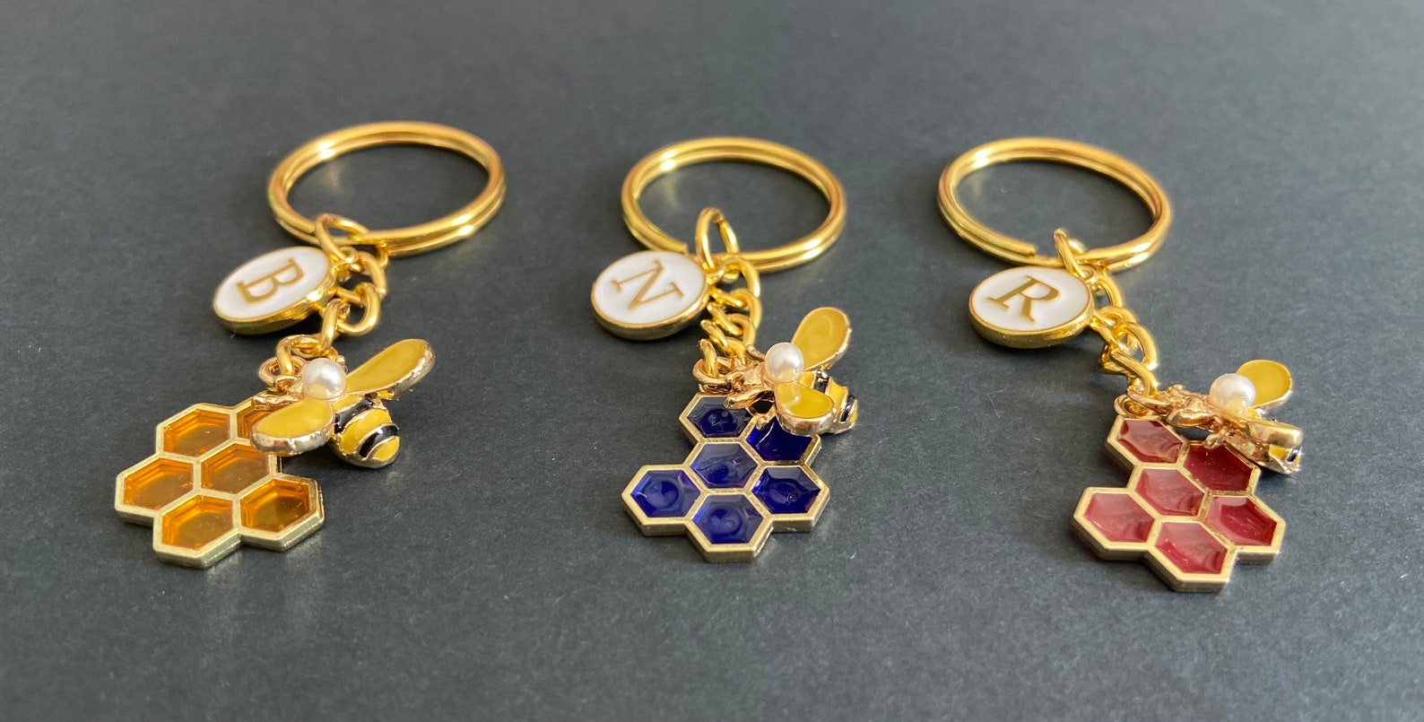 Bee Gift Keyring / Honeycomb Bees Gift / Personalised Present / Buzzing ...