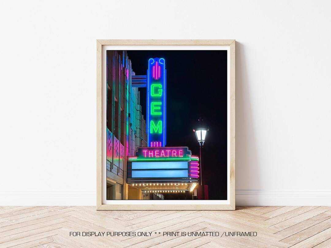 Neon Signs - the Gem Theater, Old-time Classic Theater, Neon Lights ...