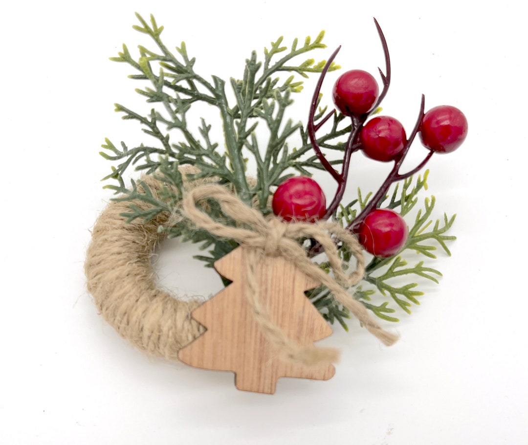 Burlap Rustic Christmas Napkin Rings With Pinecone & Wooden Christmas ...