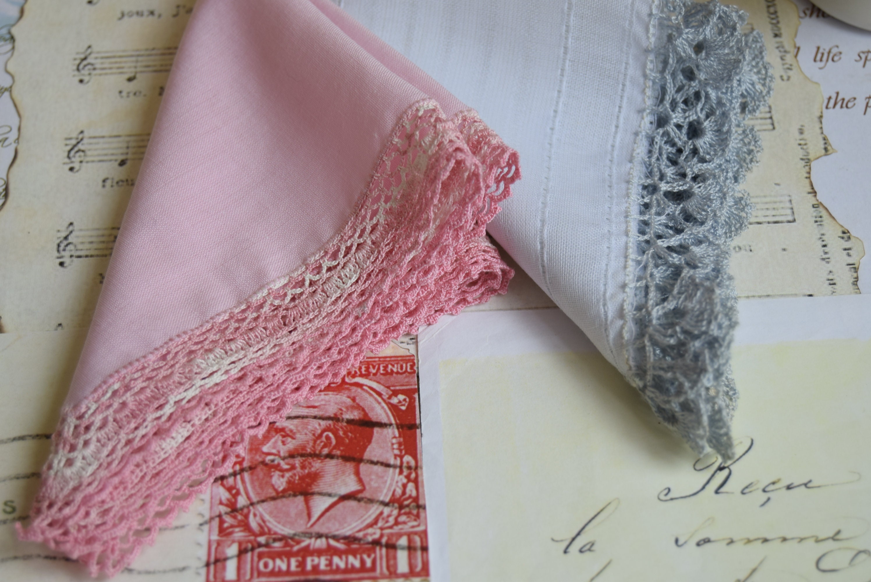 Colored Handkerchiefs,set of 2,hand Knitted Lace,cotton Fabric With ...