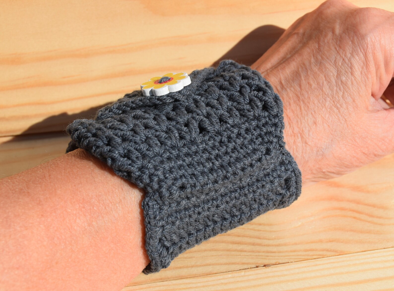 Handmade Knit Wrist Cuff Wallet ,little Coin Purse.wristlet,bracelet ...