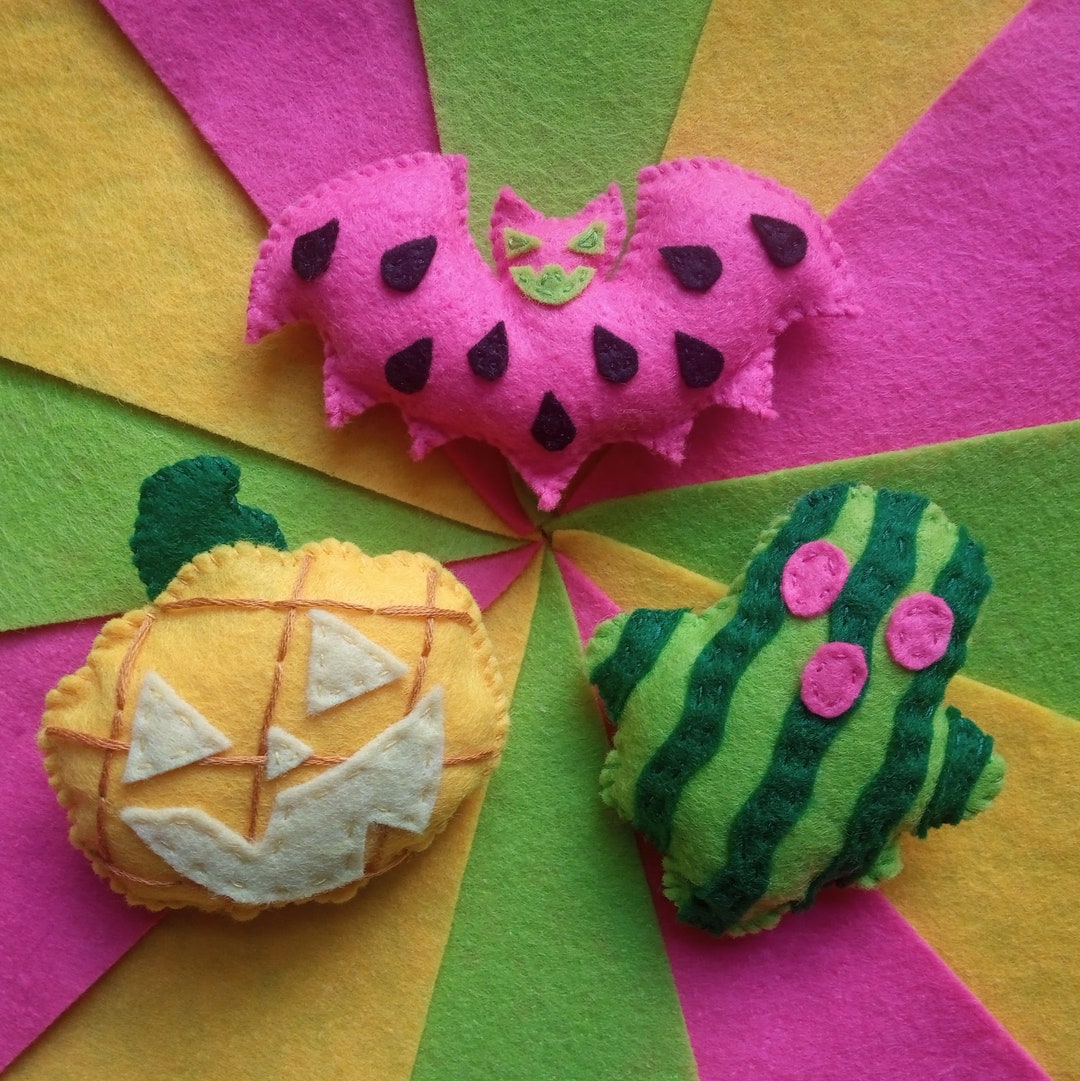 SUMMERWEEN SPOOKIES: Watermelon and Pineapple Ghosts, Pumpkins, and ...