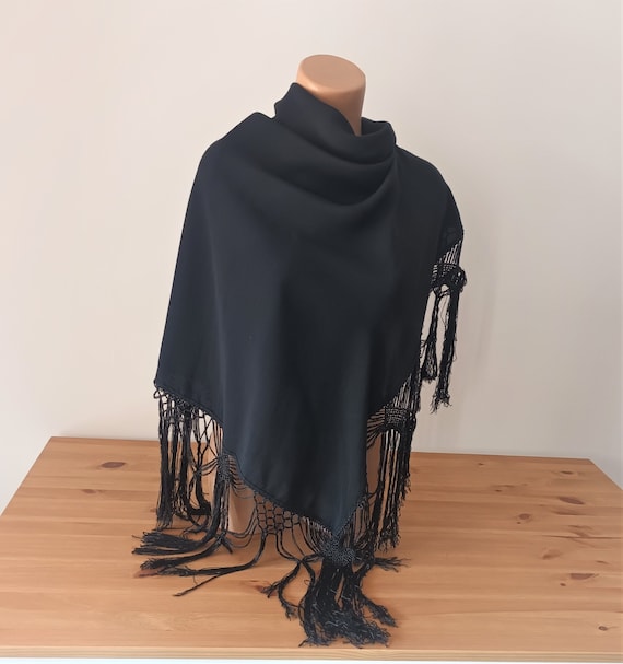Vintage Women Large Black Square Scarf With Fringes Solid Print Large Scarf With Fringes Folk Ethnic Shawl Scarf Black Cover up Black Wrap Etsy UK