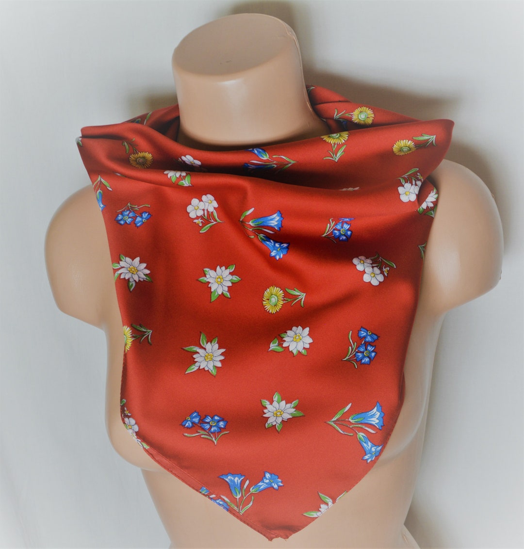 Vintage Red Floral Satin Scarf Red Edelweiss Flowers Satin Bandana ...