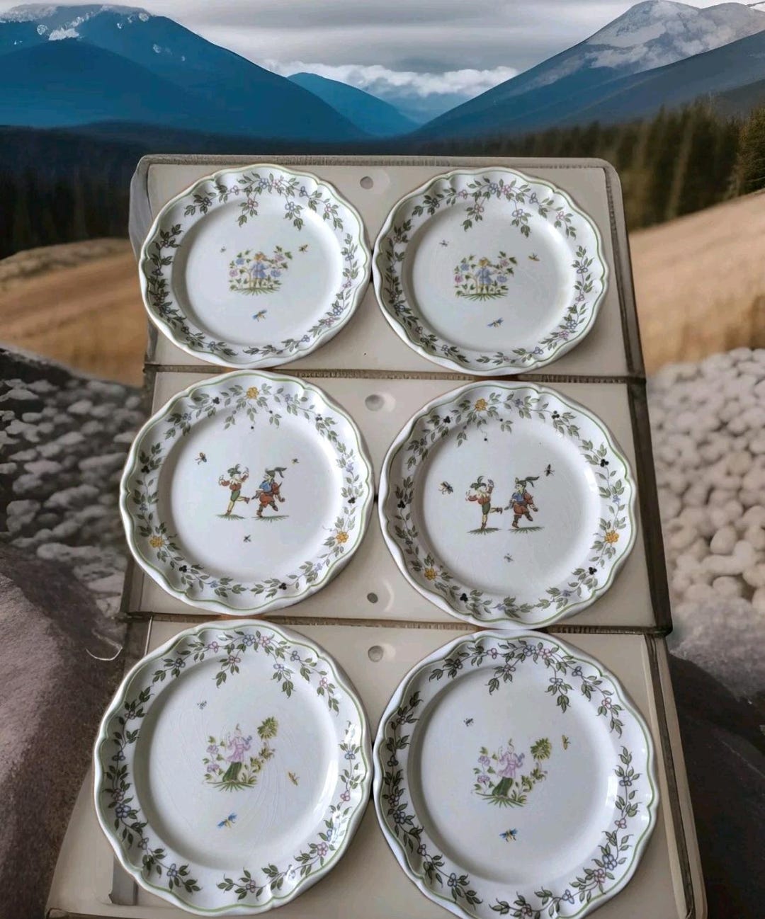 Rare Moustiers Le Bélier Beautiful Set of Six Earthenware Plates ...