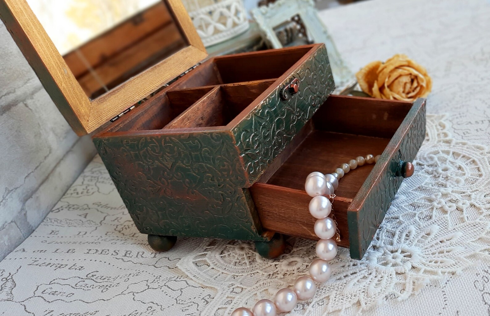 White Rabbit Box Alice in Wonderland Box Sectioned Box - Etsy