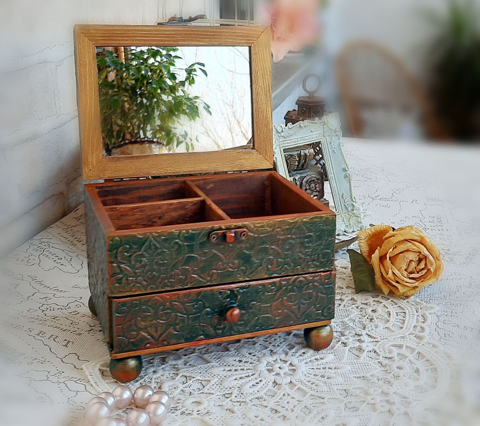 White Rabbit Box Alice in Wonderland Box Sectioned Box - Etsy