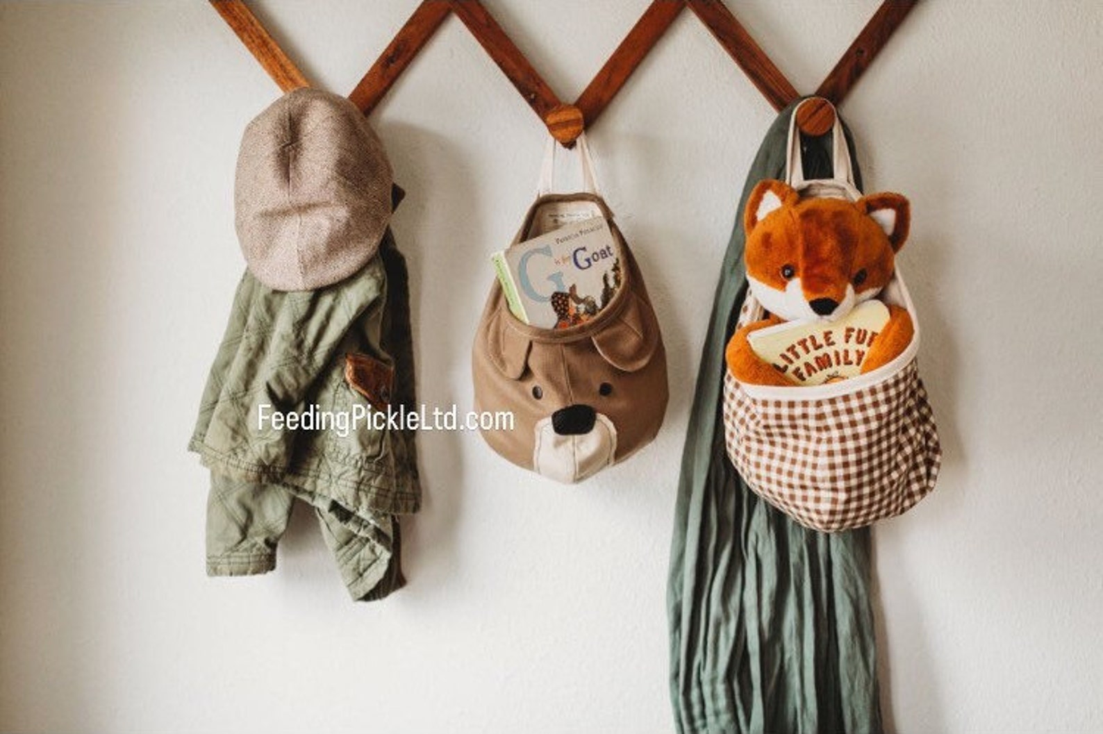 Brown Bear Hanging Pod, Woodland Nursery Storage, Woodland Theme, Baby ...