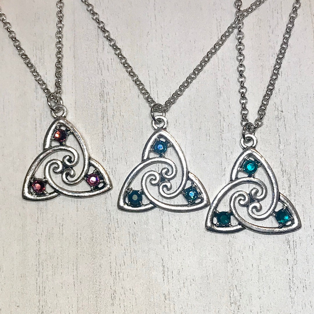 Triquetra Necklace Trinity Necklace Trifecta Necklace Celtic Trinity ...