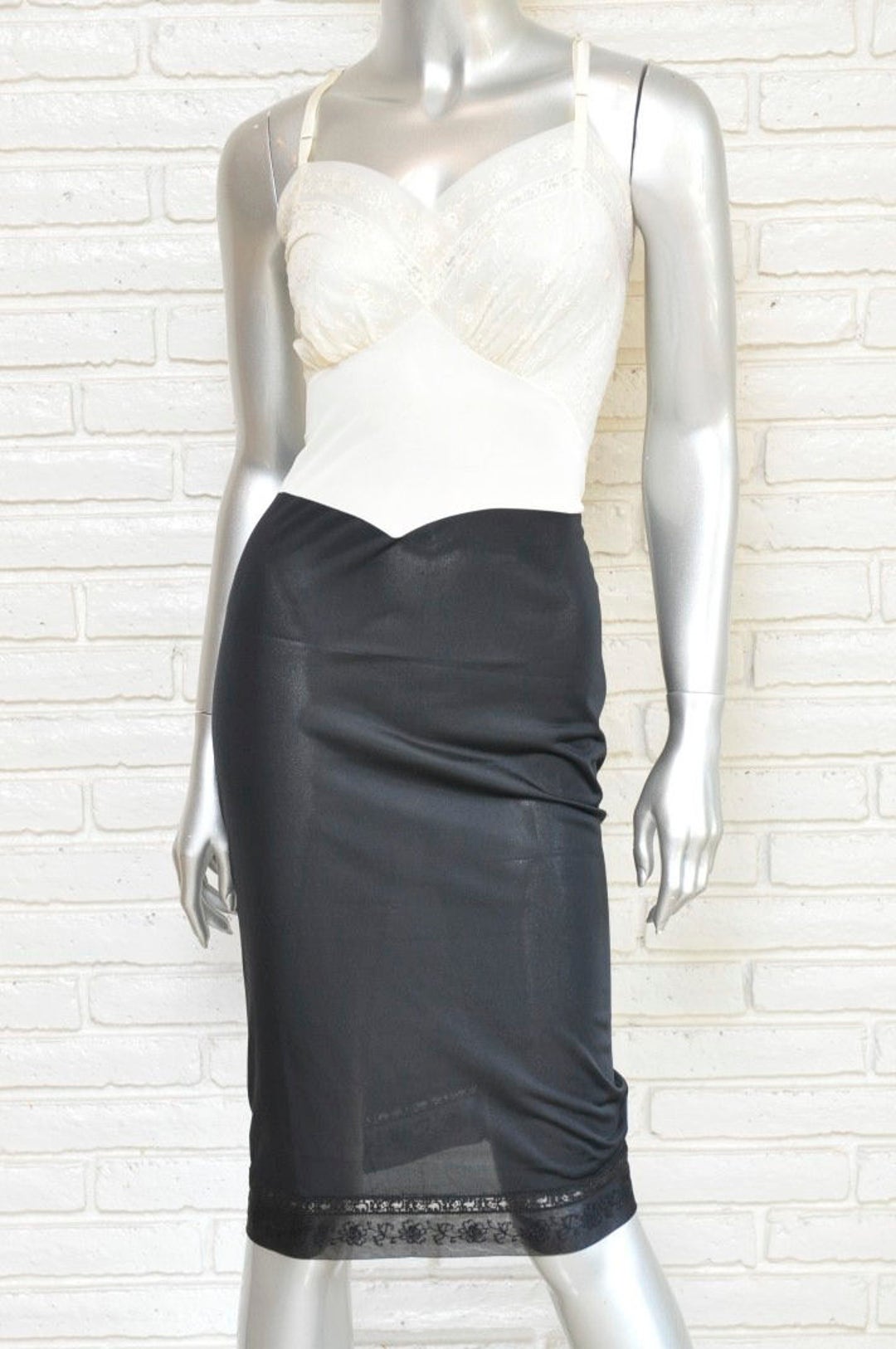 Vintage 60's Full Slip Black and Cream Nylon With Lace Bodice Size M/L ...