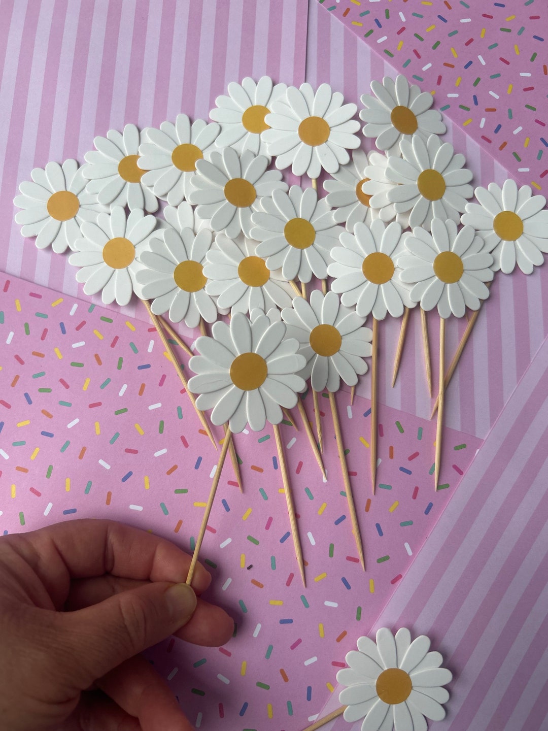 The Daisy Flower Toppers, Daisy Flower Party Decoration, Daisy Flower ...