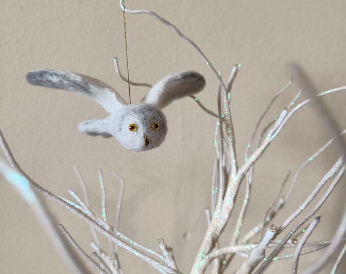Wee Owls in Flight - Etsy
