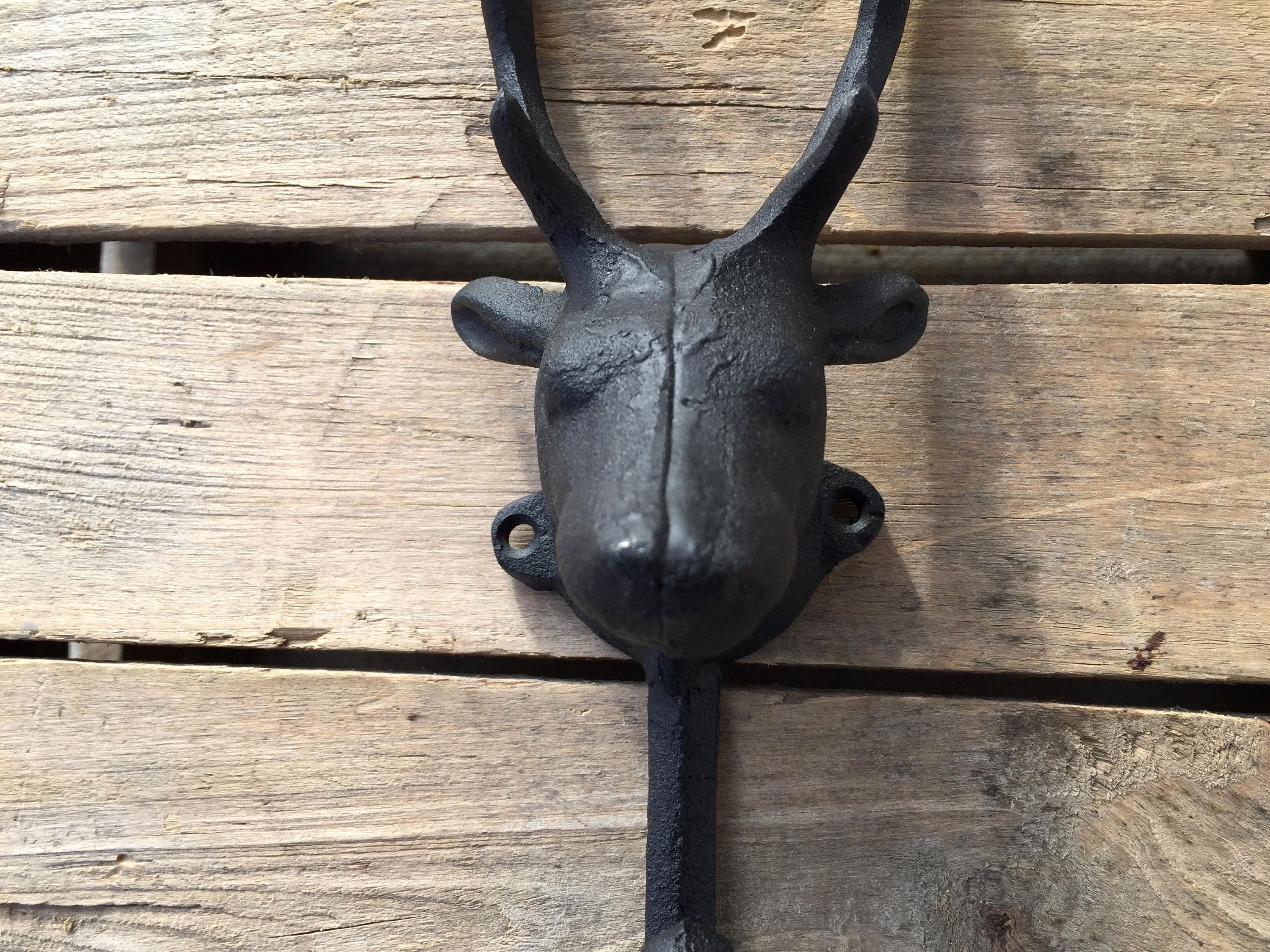 Black Deer Head Hook