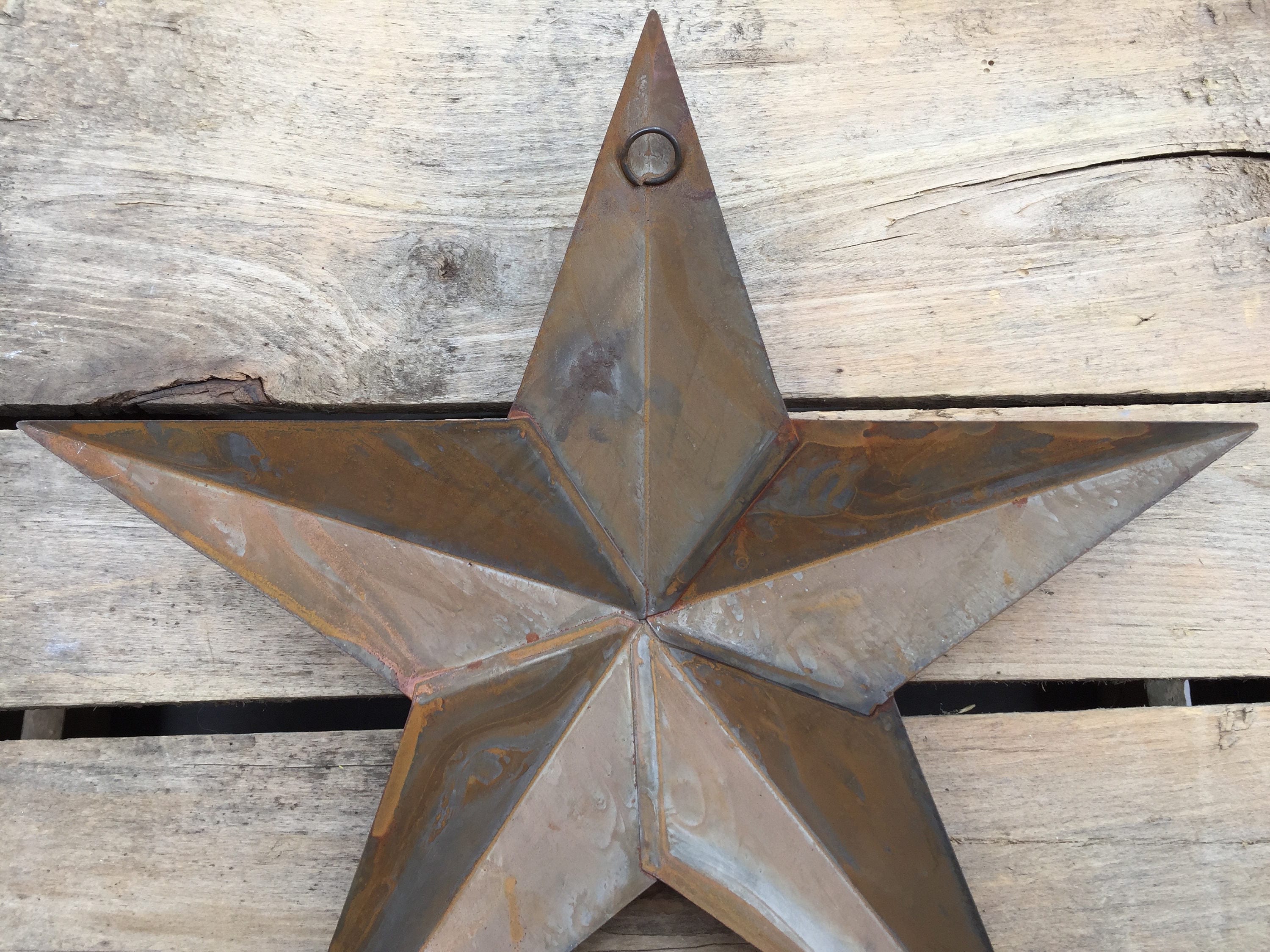 11 Rustic Metal Star - Antique White