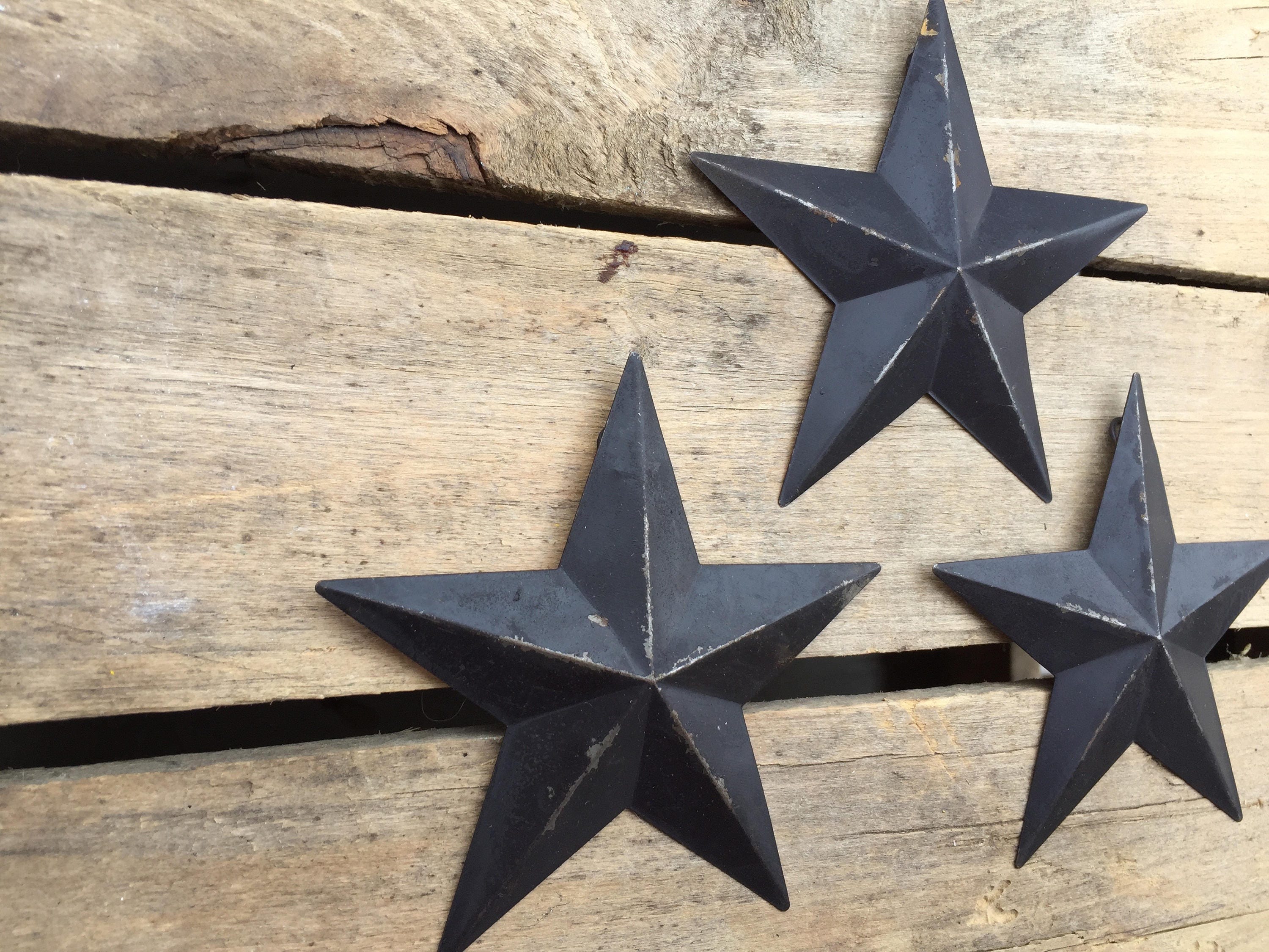 Set of 3 Small Metal Barn Stars