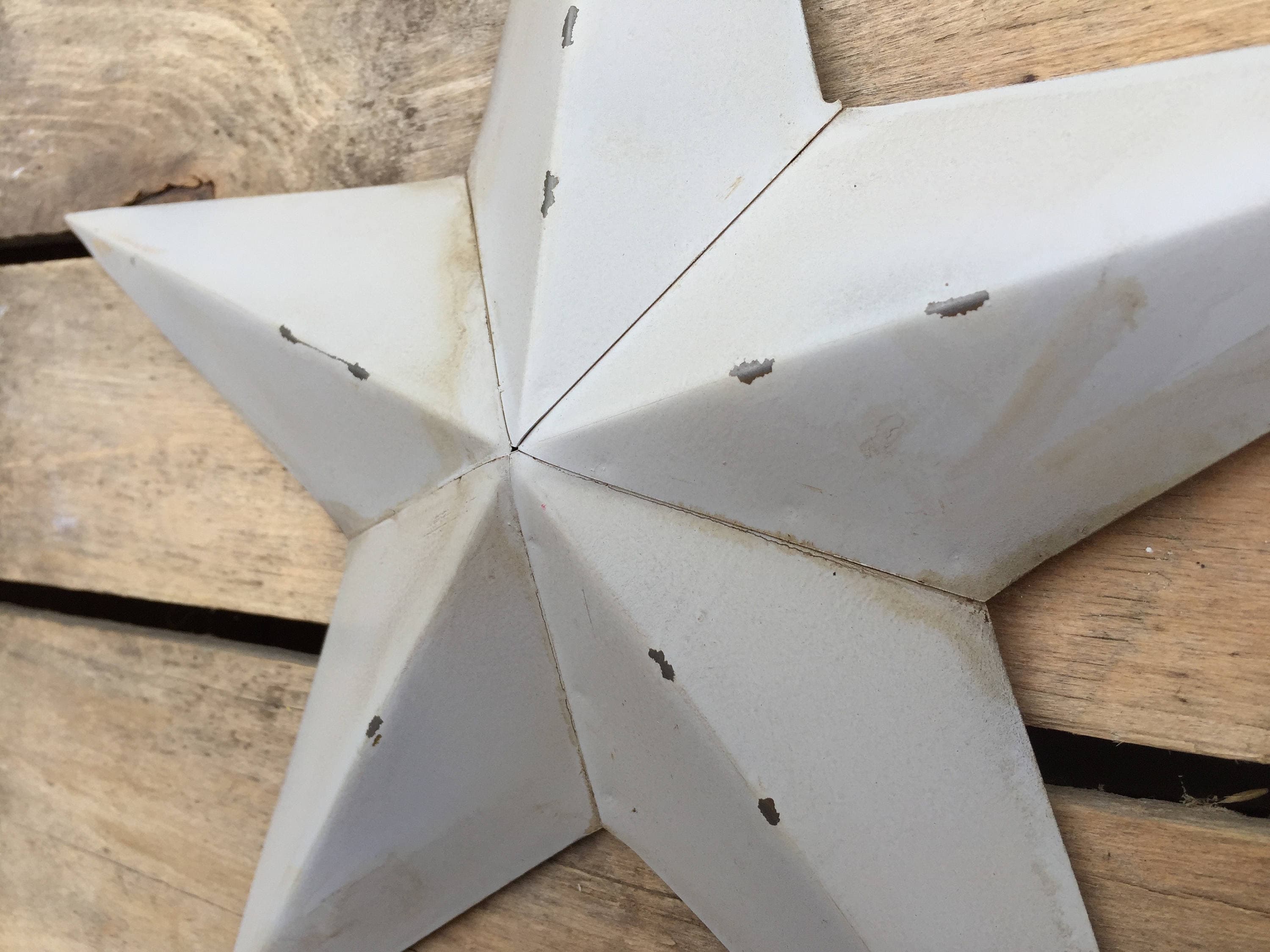 11 Rustic Metal Star - Antique White