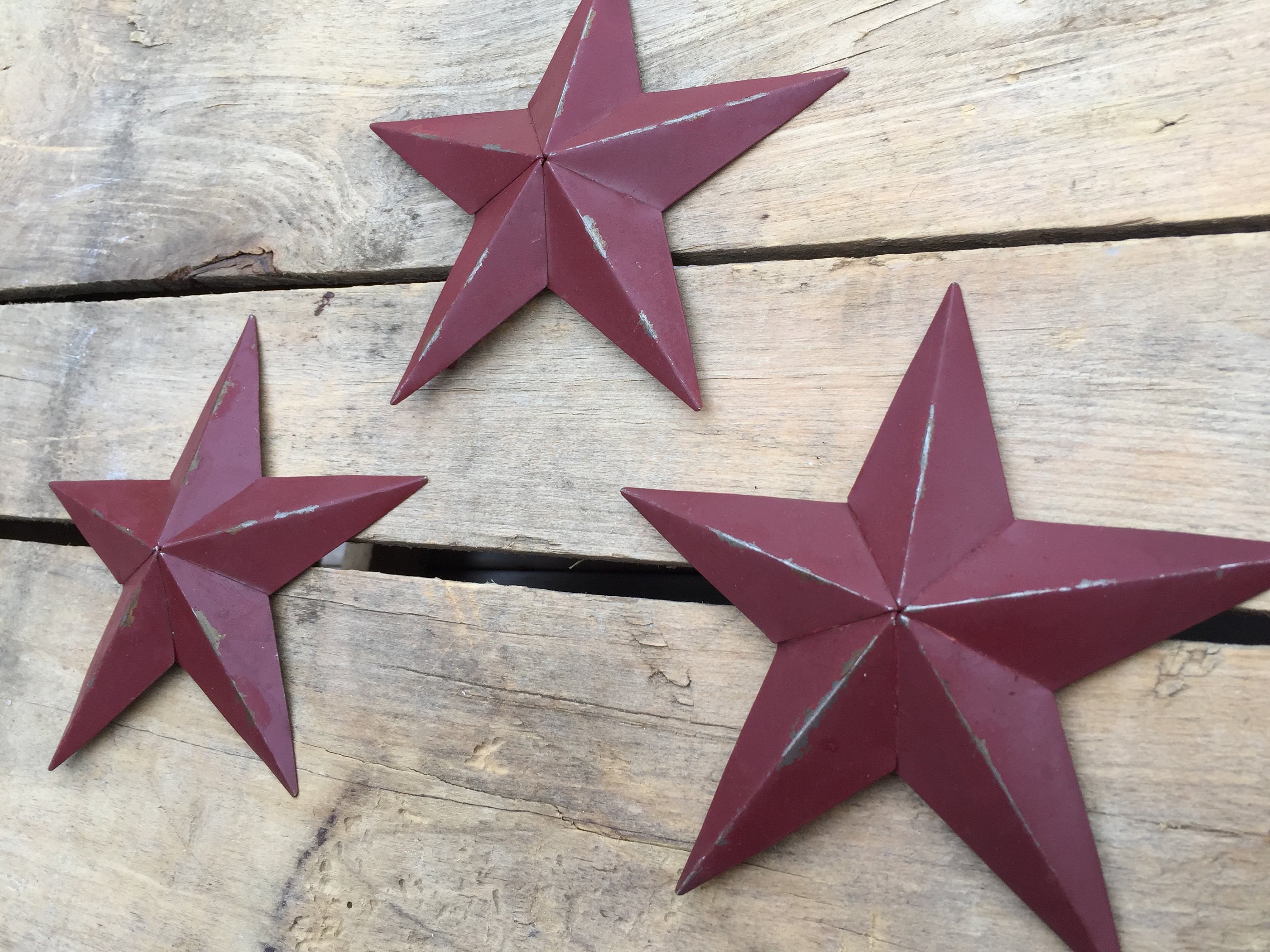 Set of 3 Red Metal Stars Wall Decor