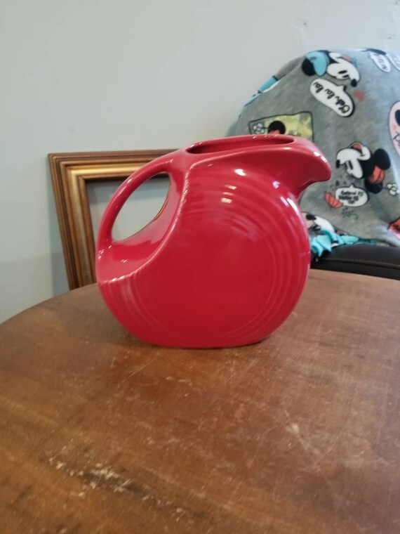 Fiesta Large Disk Pitcher in the Color of Scarlet - Etsy