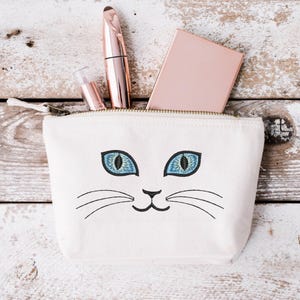 Cat Eyes Embroidery Design: Animal Face Pattern (digital Download) - Etsy