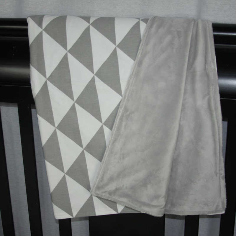 Triangle Blanket - Etsy