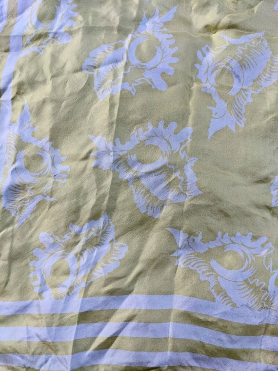 Anne Klein silk scarf shells 36 inch carré - Gem